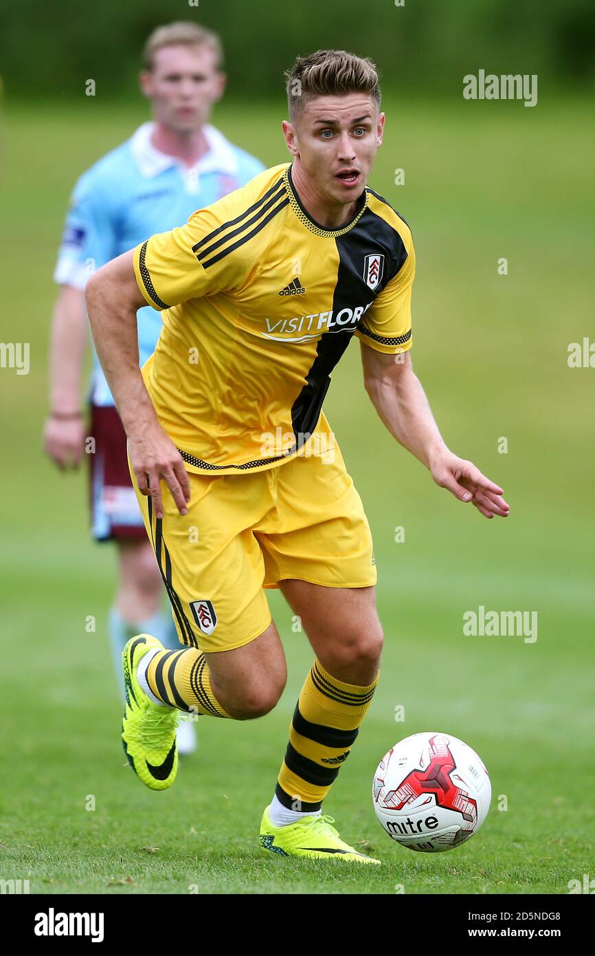Tom Cairney, Fulham Stock Photo - Alamy