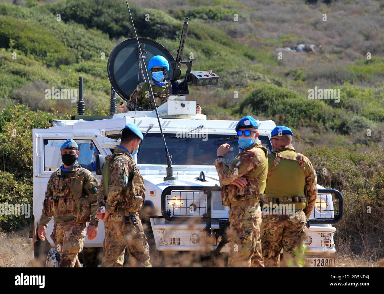 Un vehicle hi-res stock photography and images - Alamy
