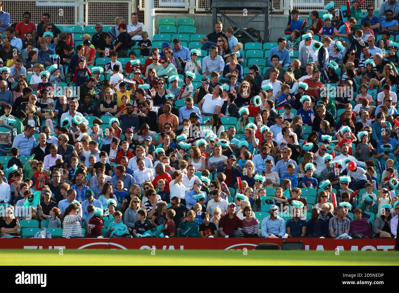 Surrey fans watch the action at the Kia Oval Stock Photo - Alamy