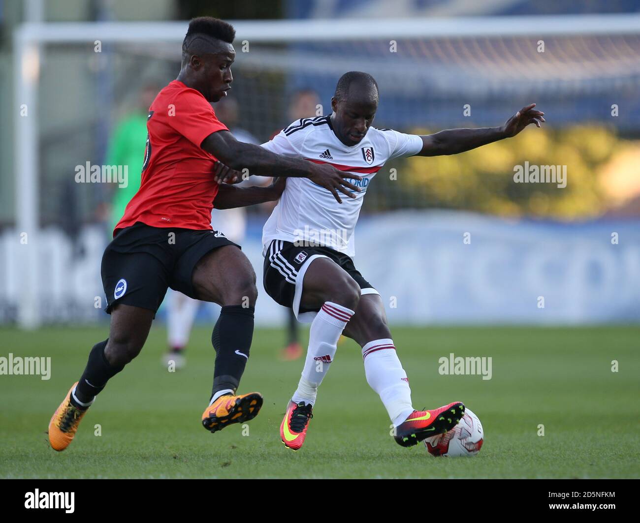 Kazenga lua lua hi-res stock photography and images - Alamy