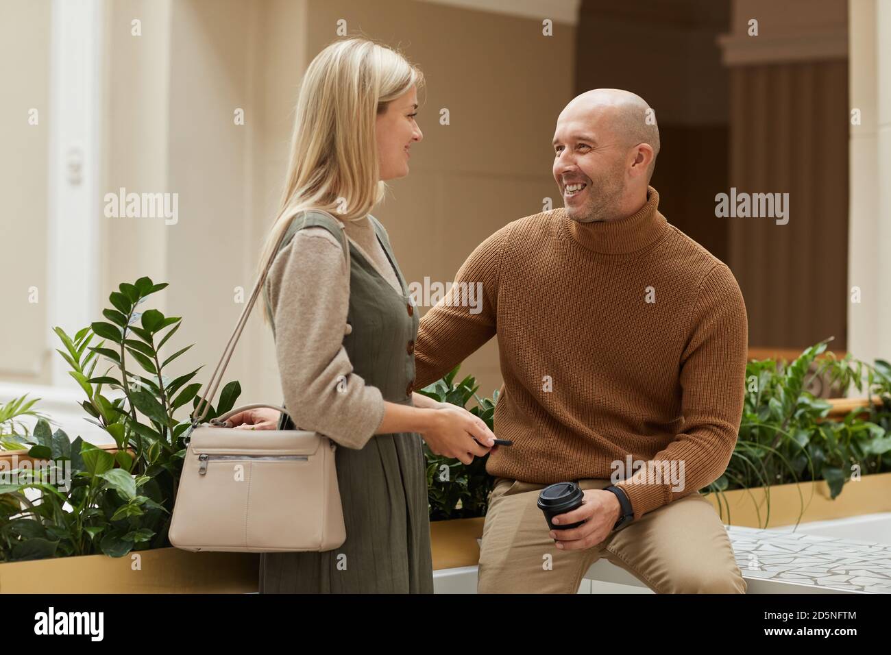 Happy old man talking hi-res stock photography and images - Alamy