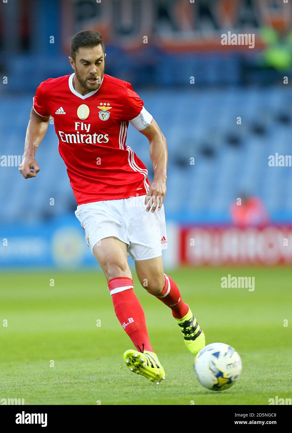 Jardel benfica hi-res stock photography and images - Alamy