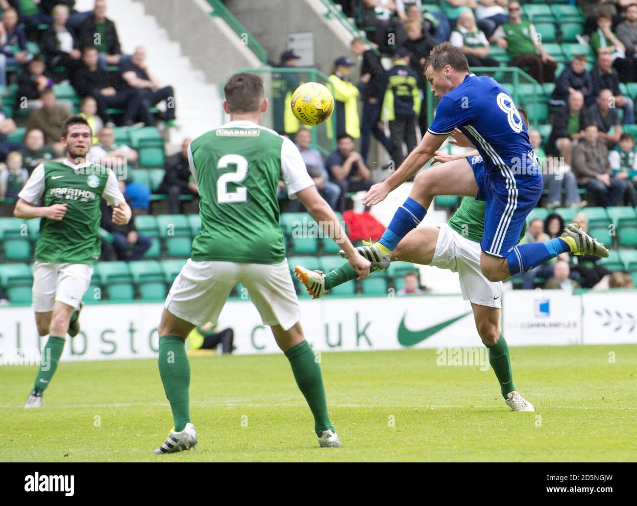 Hibernian's Sam Stanton (left) and Aaron Dunmore (2), Birmingham City's ...