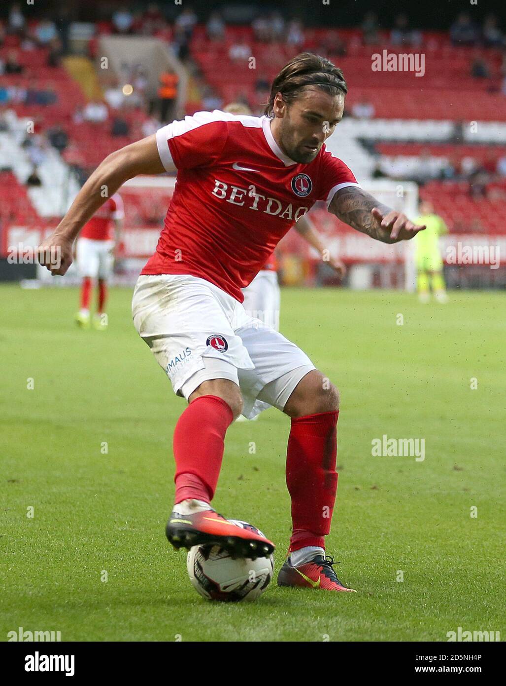Charlton Athletic's Ricky Holmes in action Stock Photo - Alamy