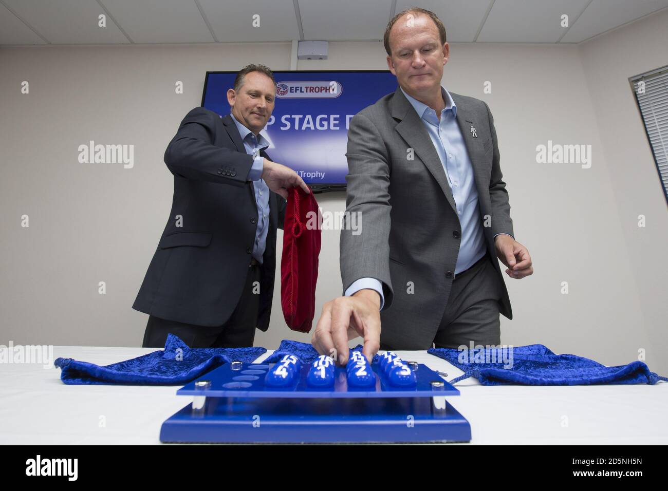 David cookson hi-res stock photography and images - Alamy