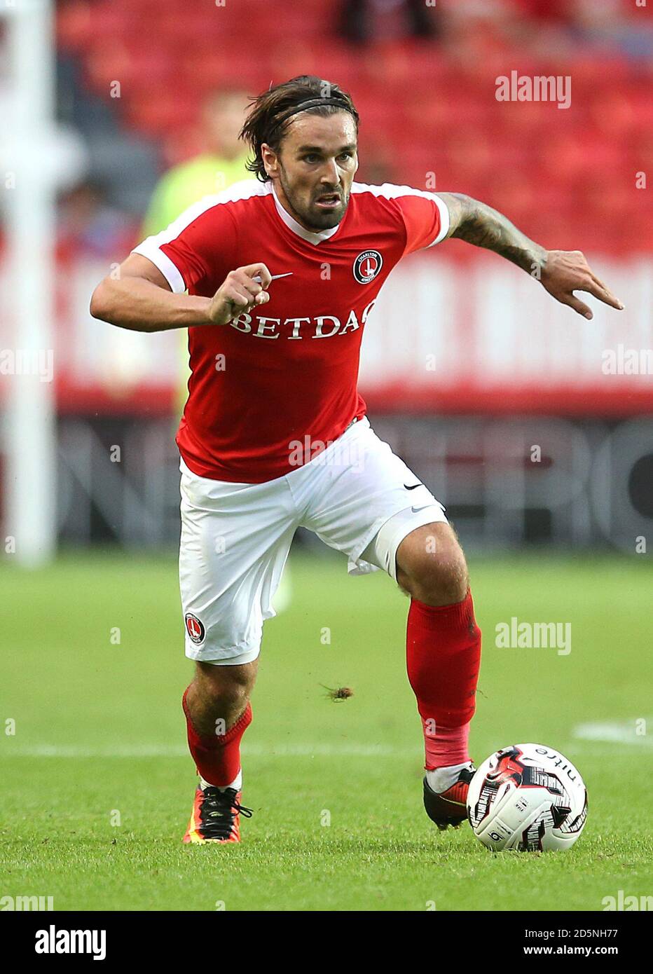 Ricky Holmes, Charlton Athletic Stock Photo - Alamy