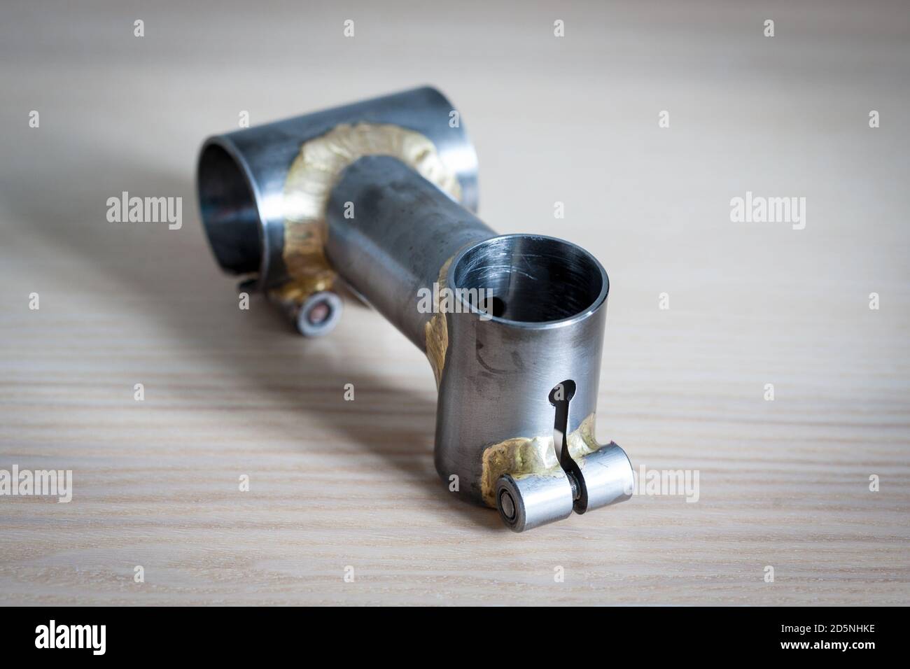 Fillet brazed stem hi-res stock photography and images - Alamy