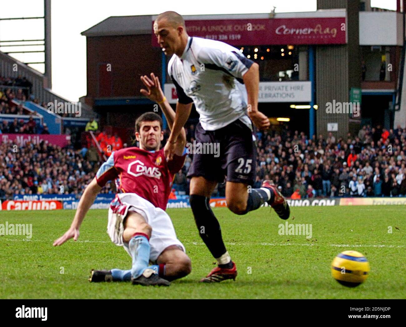 Bobby delaney hi-res stock photography and images - Alamy