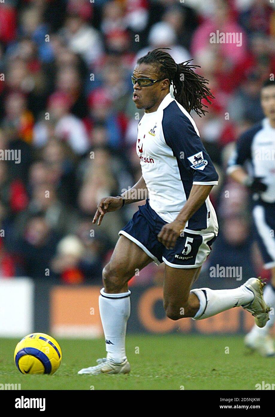Edgar davids tottenham hi-res stock photography and images - Alamy
