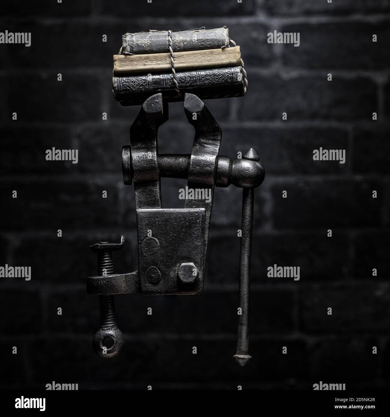 Vice Vintage Antique grey metal vice with little pile of three vinatge ...