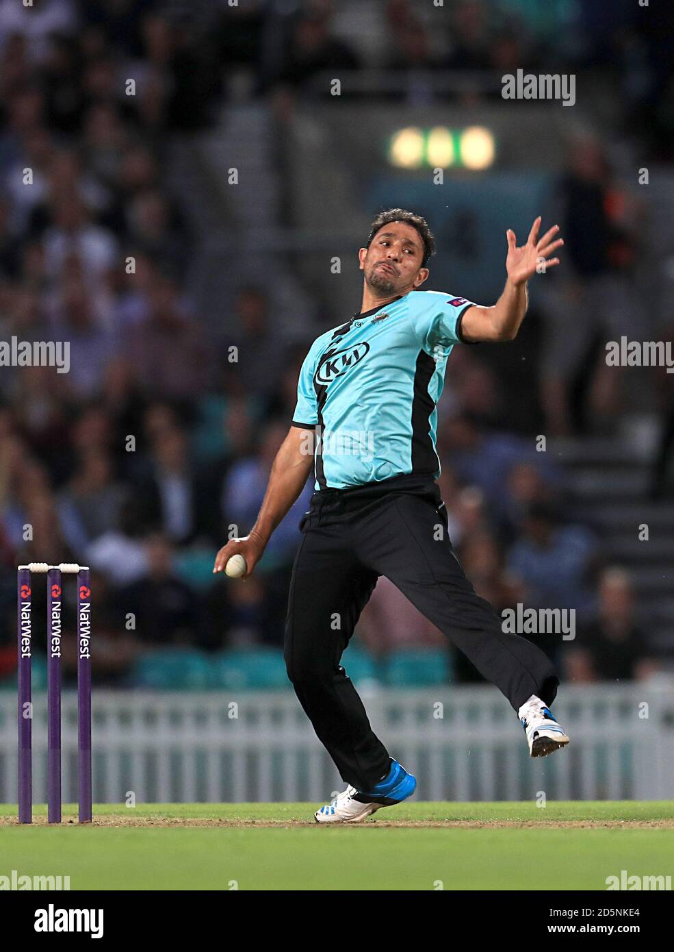 Mahmood cricket hi-res stock photography and images - Alamy