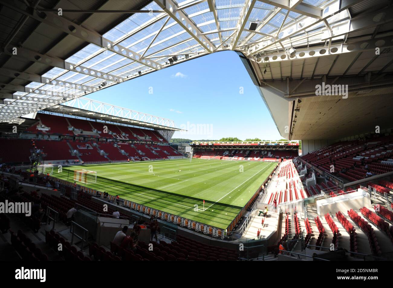 Ashton gate bristol city general hi-res stock photography and images ...