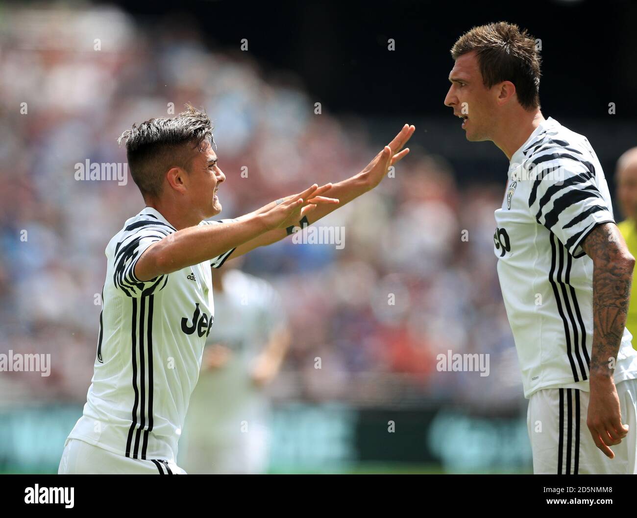 Paulo dybala celebration hi-res stock photography and images - Alamy