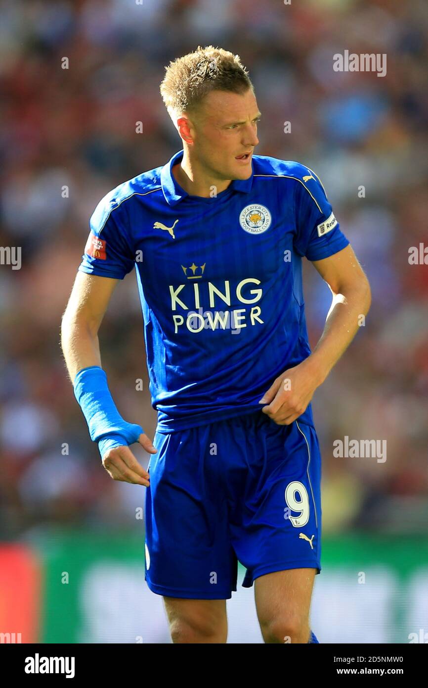 Jamie vardy 2016 leicester hi-res stock photography and images - Alamy