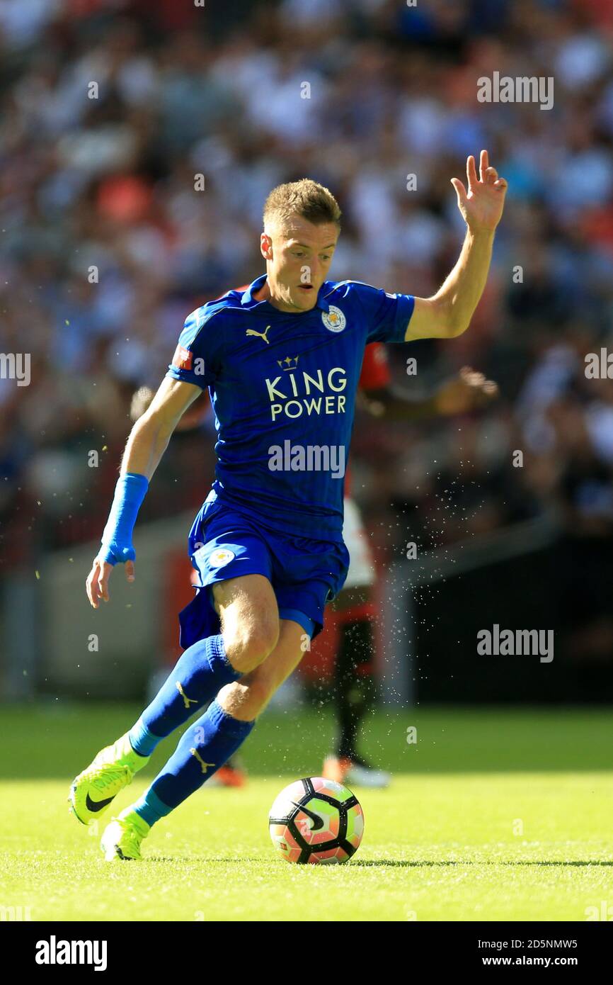 Jamie vardy 2016 leicester hi-res stock photography and images - Alamy