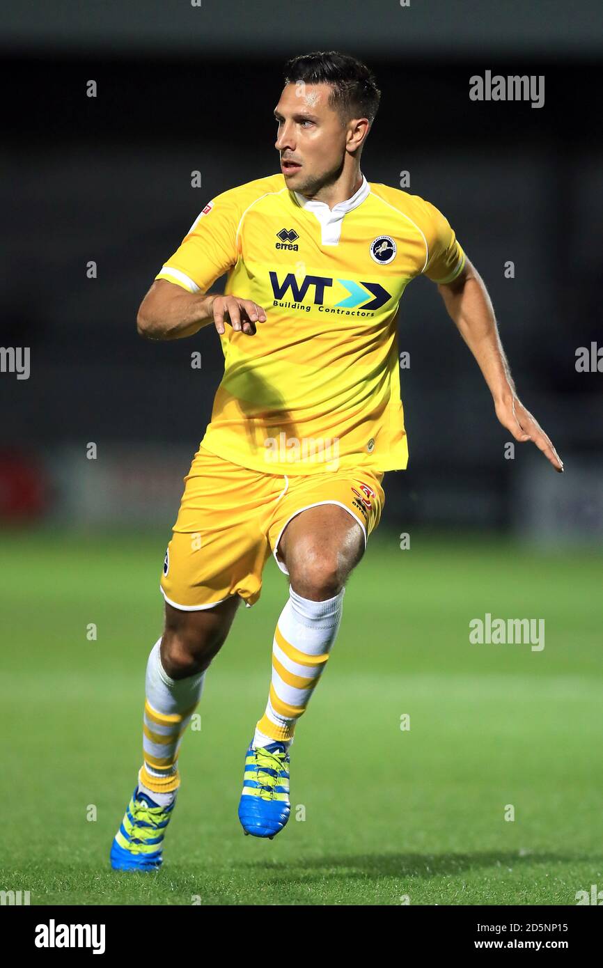 Soccer millwall full length hi-res stock photography and images - Alamy