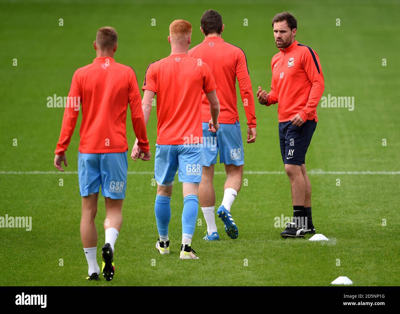 Sports scientist football hi-res stock photography and images - Alamy
