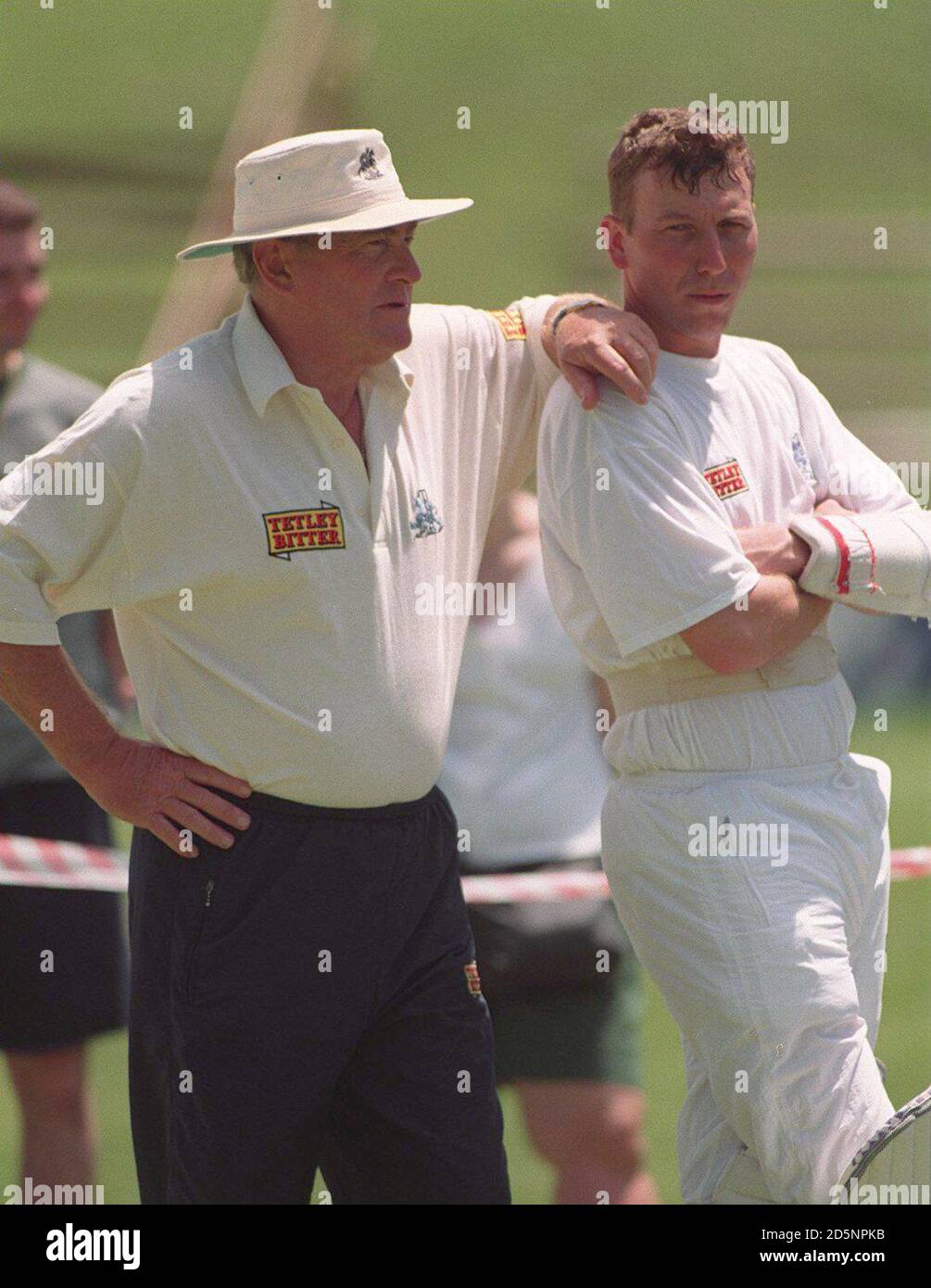 Manager ray illingworth captain michael atherton hi-res stock ...