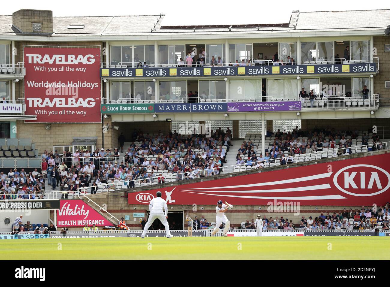 Cricket fans watch the action at the Kia Oval Stock Photo - Alamy