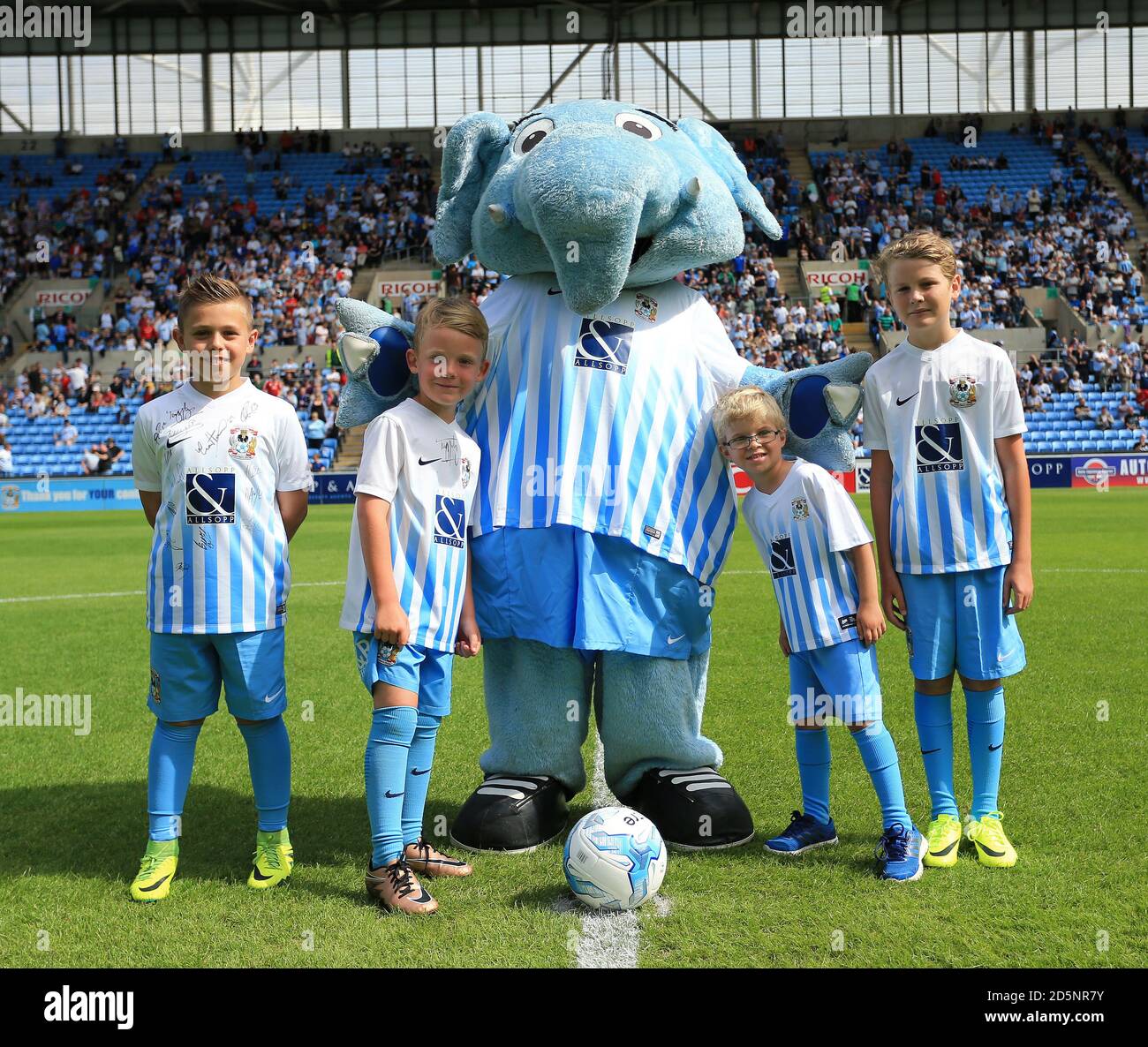 Coventry City's Sky Blue Sam and mascots prior to kick off Stock Photo ...