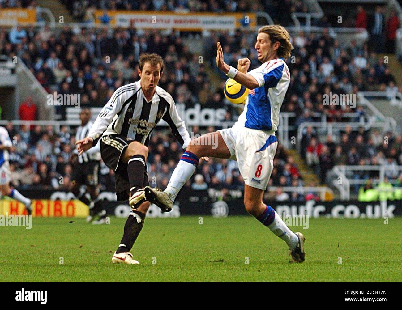 Newcastle United's Lee Bowyer and Blackburn Rovers' Robbie Savage Stock ...