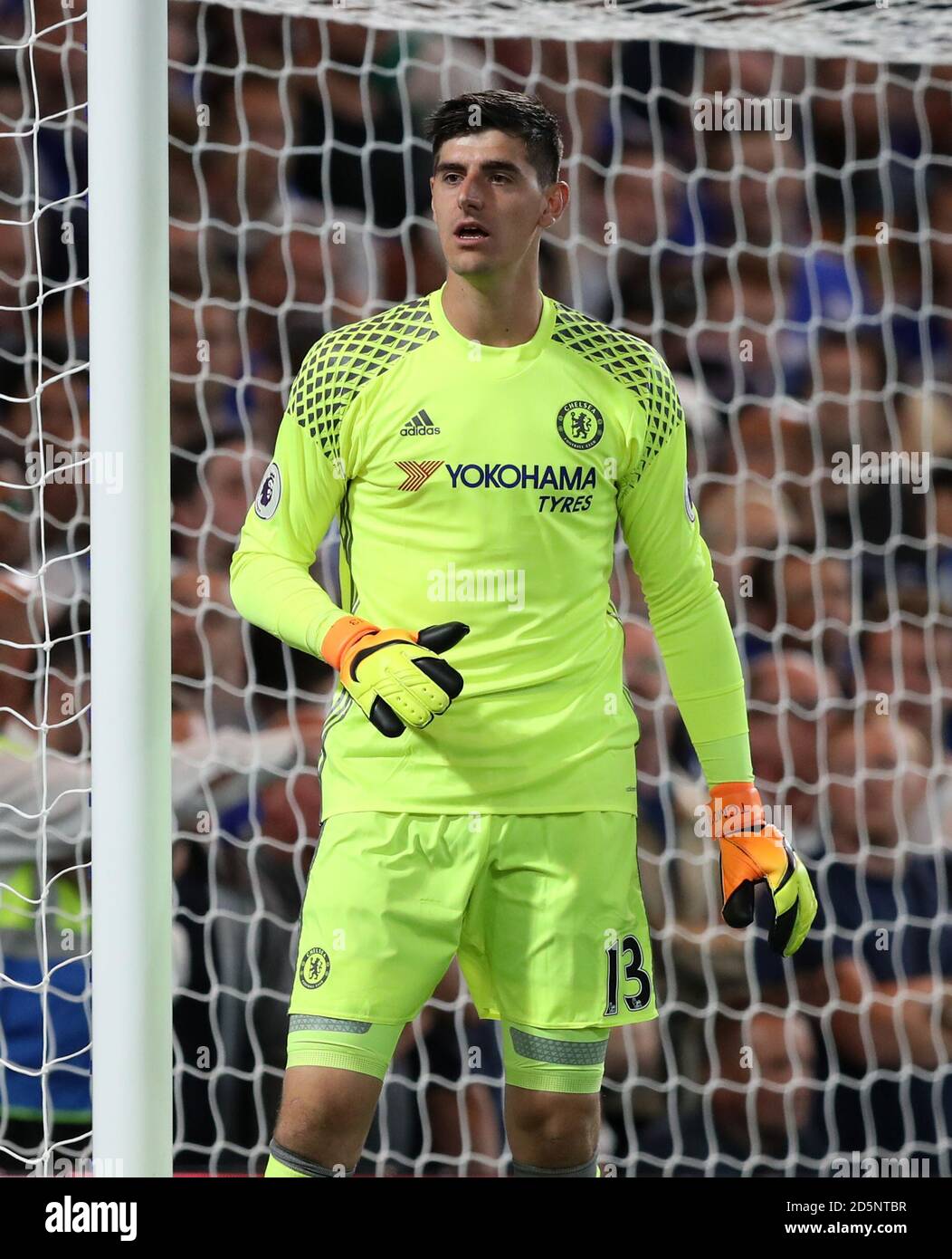 Chelsea goalkeeper Thibaut Courtois Stock Photo - Alamy