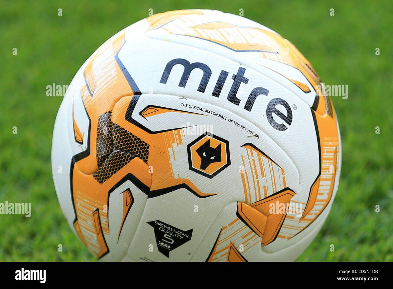 A Wolverhampton Wanderers' EFL match ball lies on the pitch prior to ...