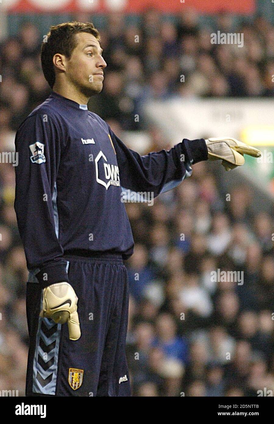 Aston Villa goalkeeper Thomas Sorensen Stock Photo - Alamy