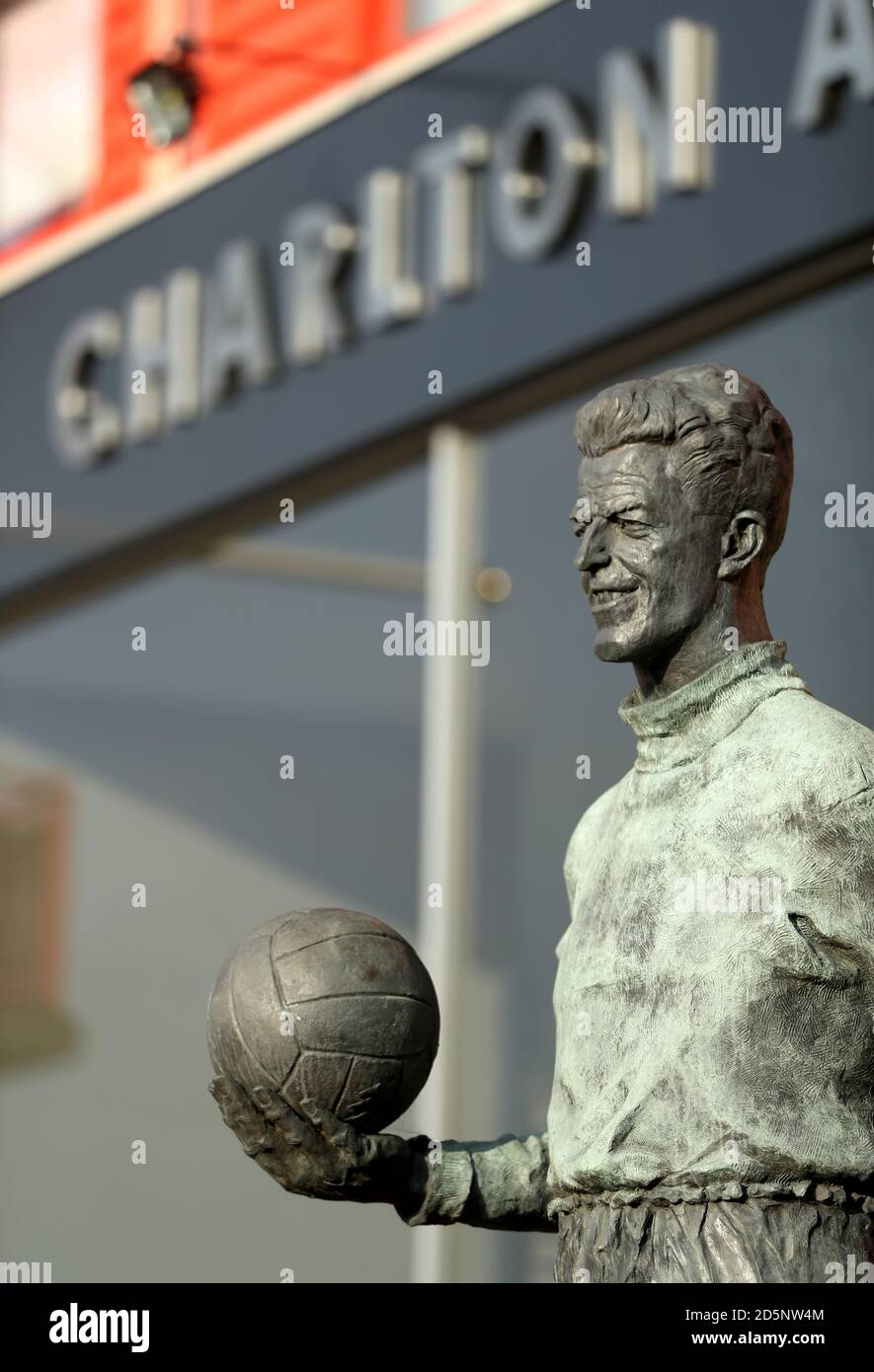 Sam Bartram statue at The Valley Stock Photo - Alamy