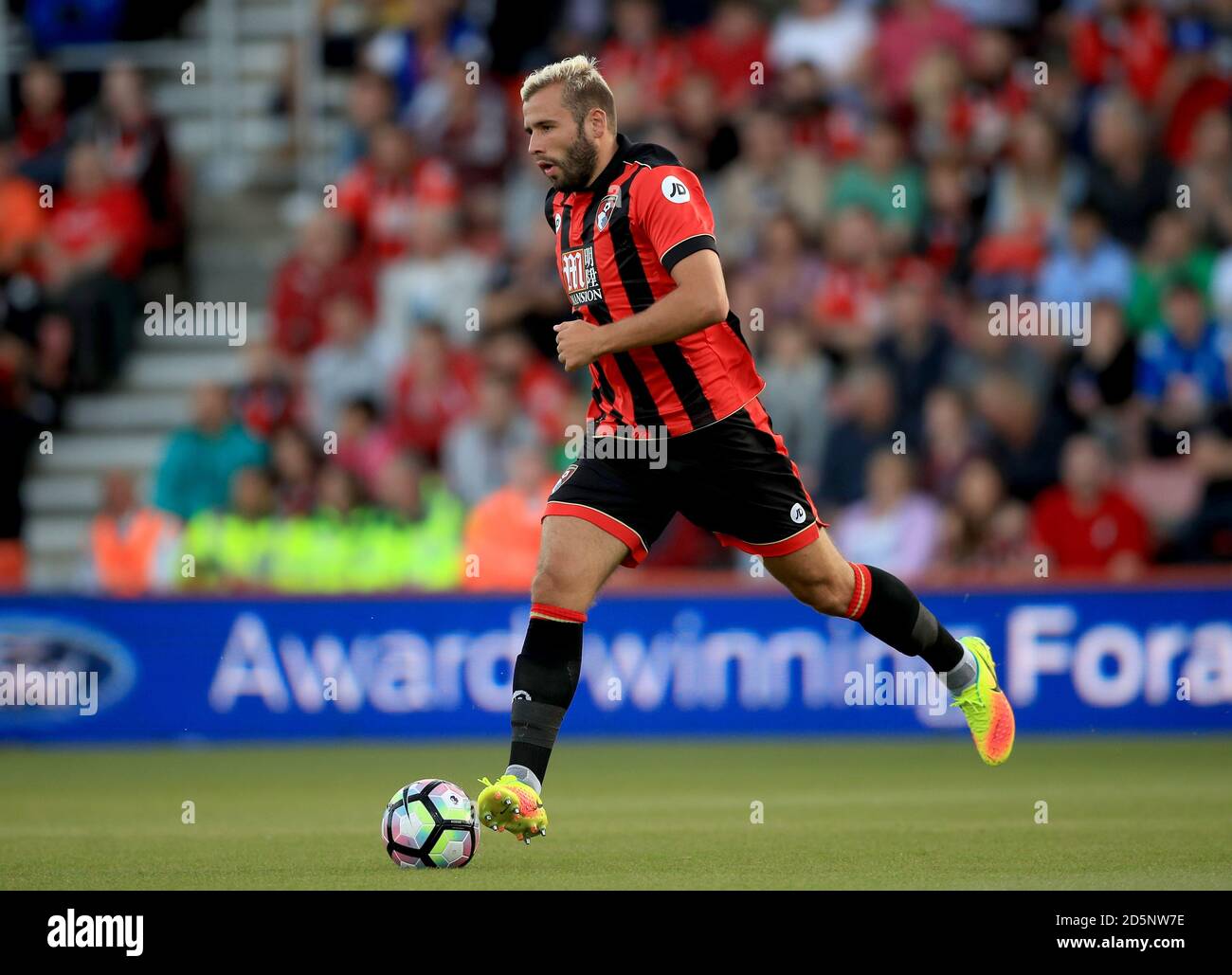 AFC Bournemouth's Steve Cook Stock Photo - Alamy