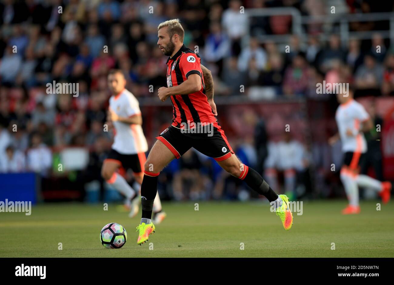 AFC Bournemouth's Steve Cook Stock Photo - Alamy