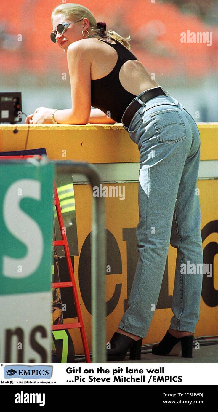 Pit lane girl hi-res stock photography and images - Alamy