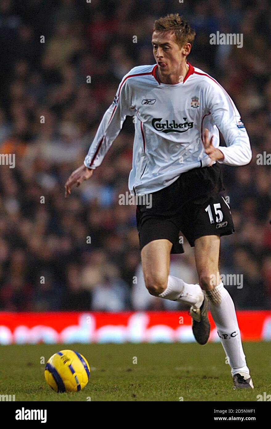 Peter crouch liverpool hi-res stock photography and images - Alamy