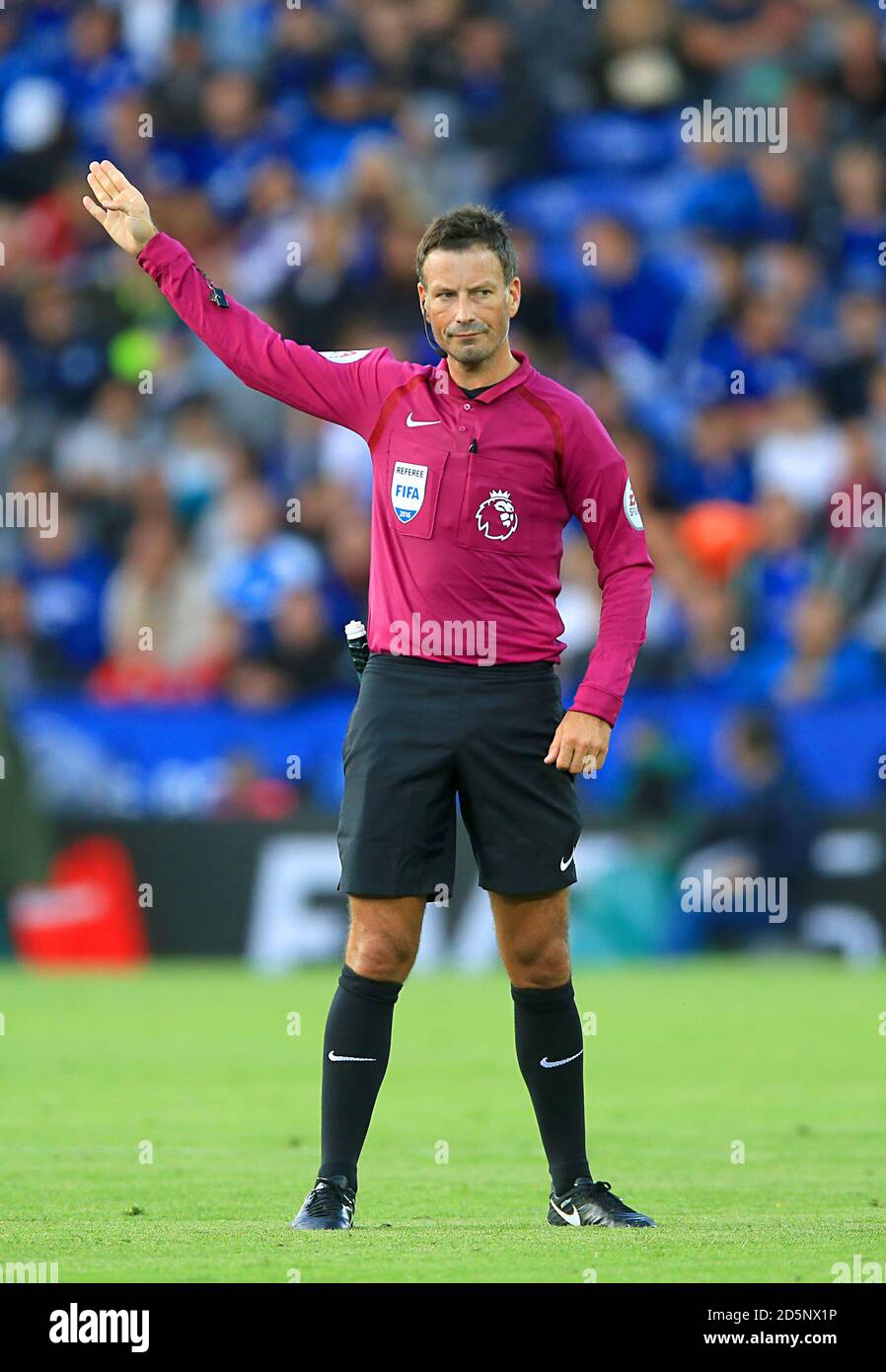 Soccer football fulll length hi-res stock photography and images - Alamy