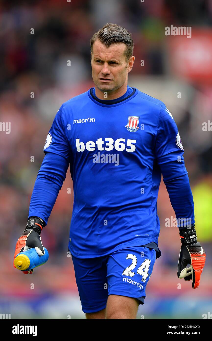 Goalkeeper Shay Given High Resolution Stock Photography and Images - Alamy