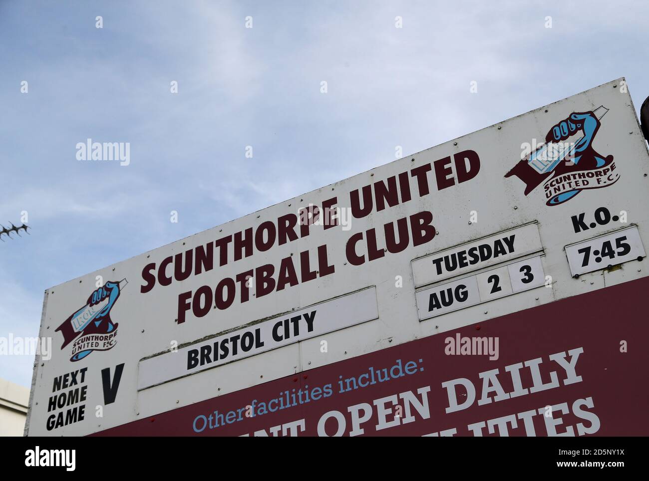 Next game football sign hi-res stock photography and images - Alamy