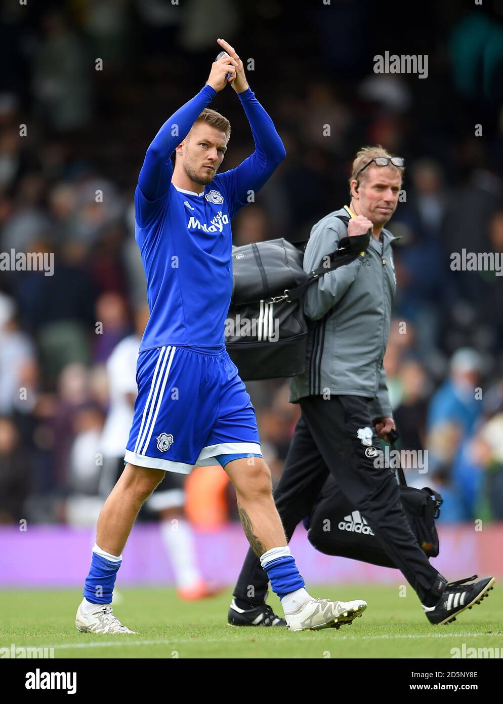 Anthony pilkington cardiff city hi-res stock photography and images - Alamy