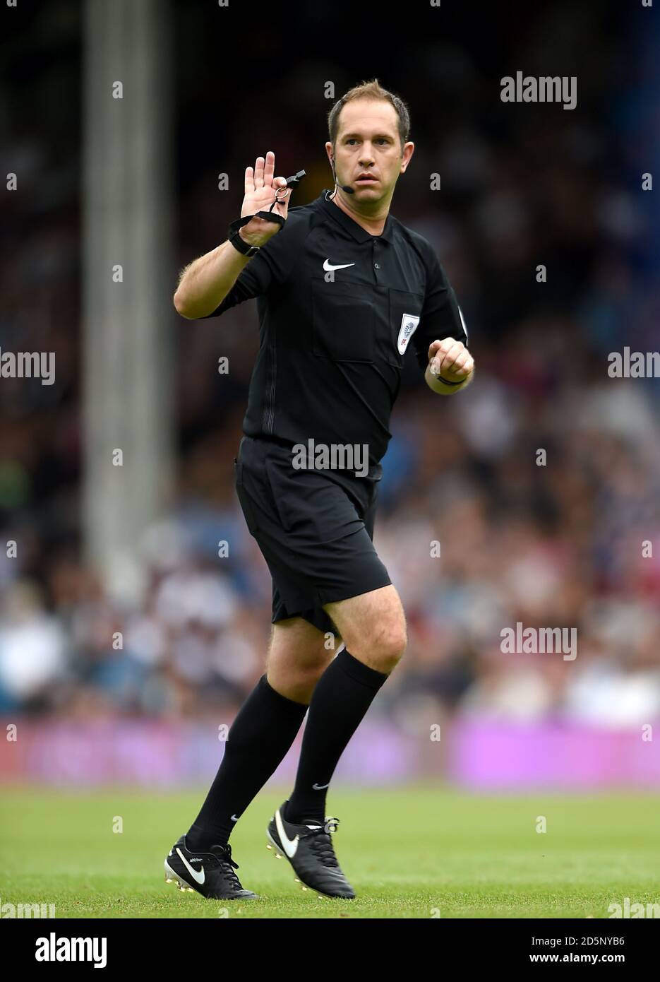 Referee Jeremy Simpson Stock Photo - Alamy