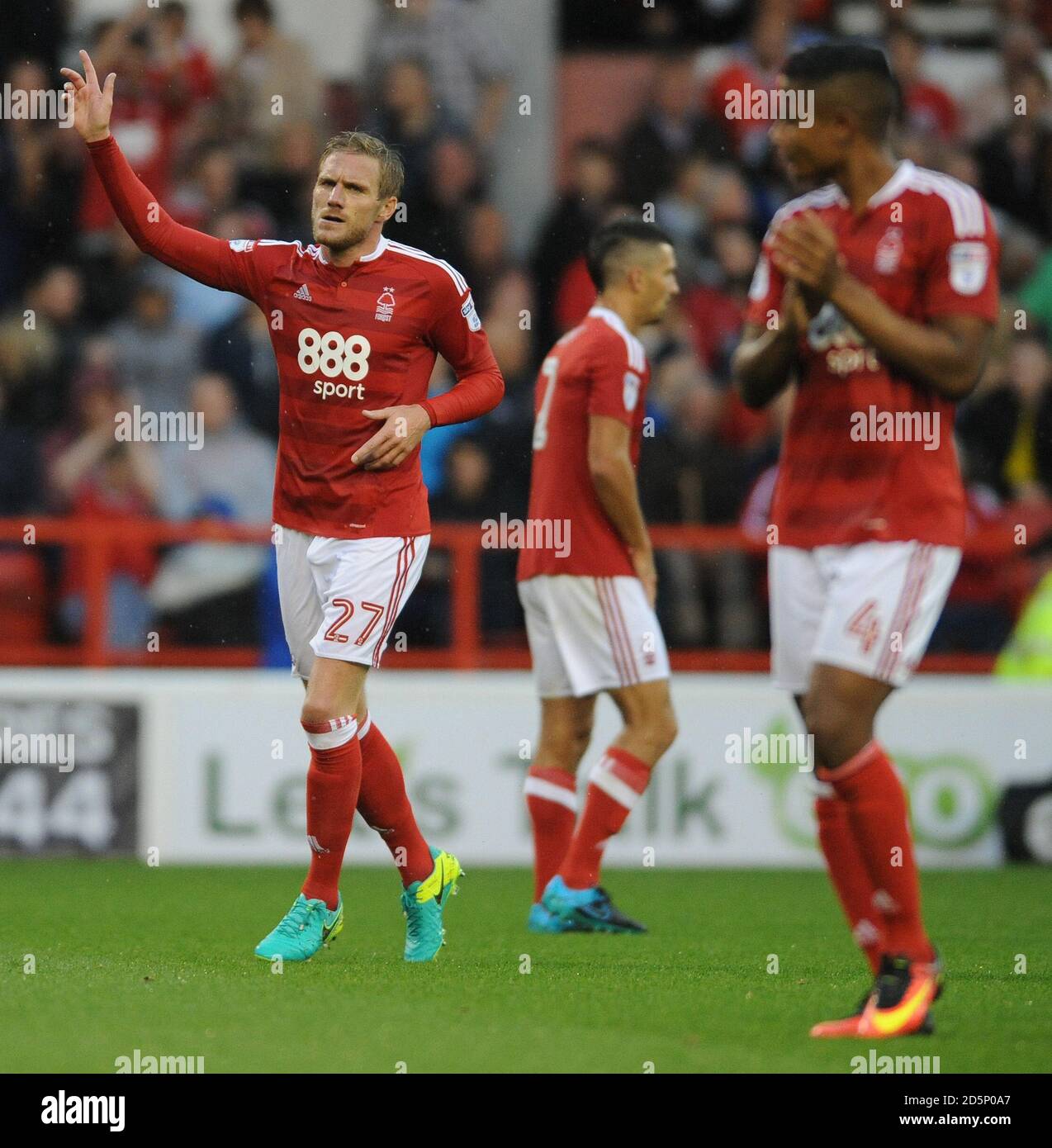 Nottingham Forest's Damien Perquis (left) celebrates after scoring ...