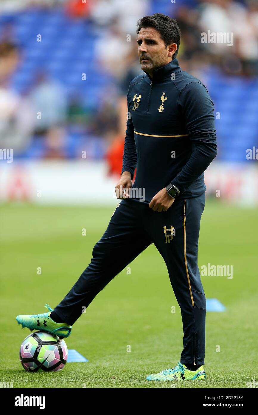 Tottenham Hotspur coach Jesus Perez Stock Photo - Alamy