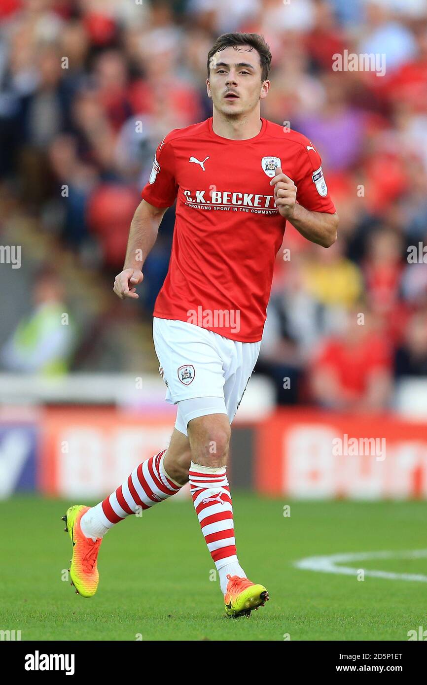 Barnsleys josh scowen hi-res stock photography and images - Alamy