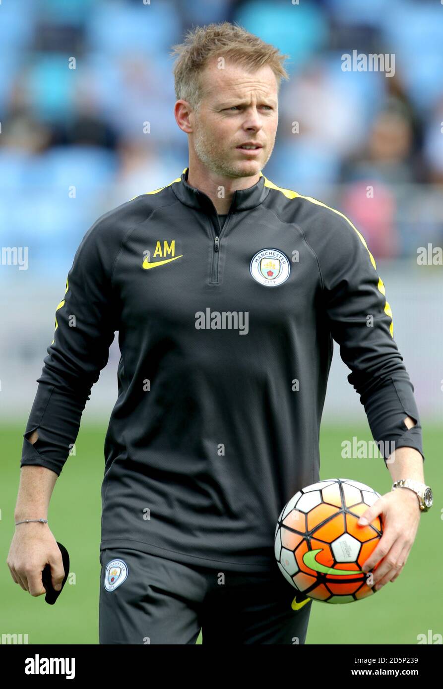 Manchester City Women Assistant Coach Alan Mahon Stock Photo - Alamy