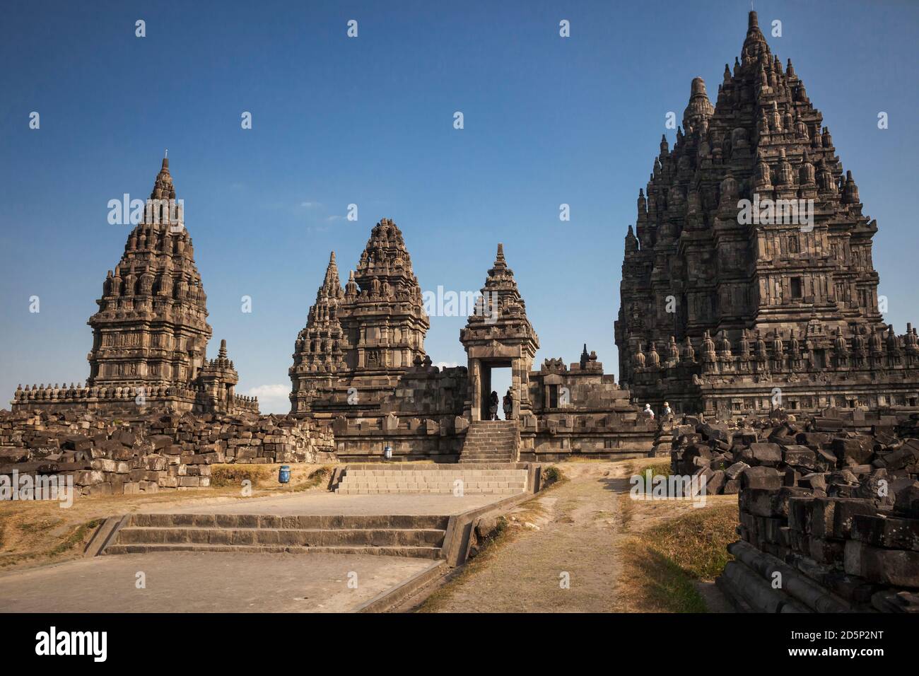 Panoramic view of the entrance to Prambanan Hindu Temple complex ...