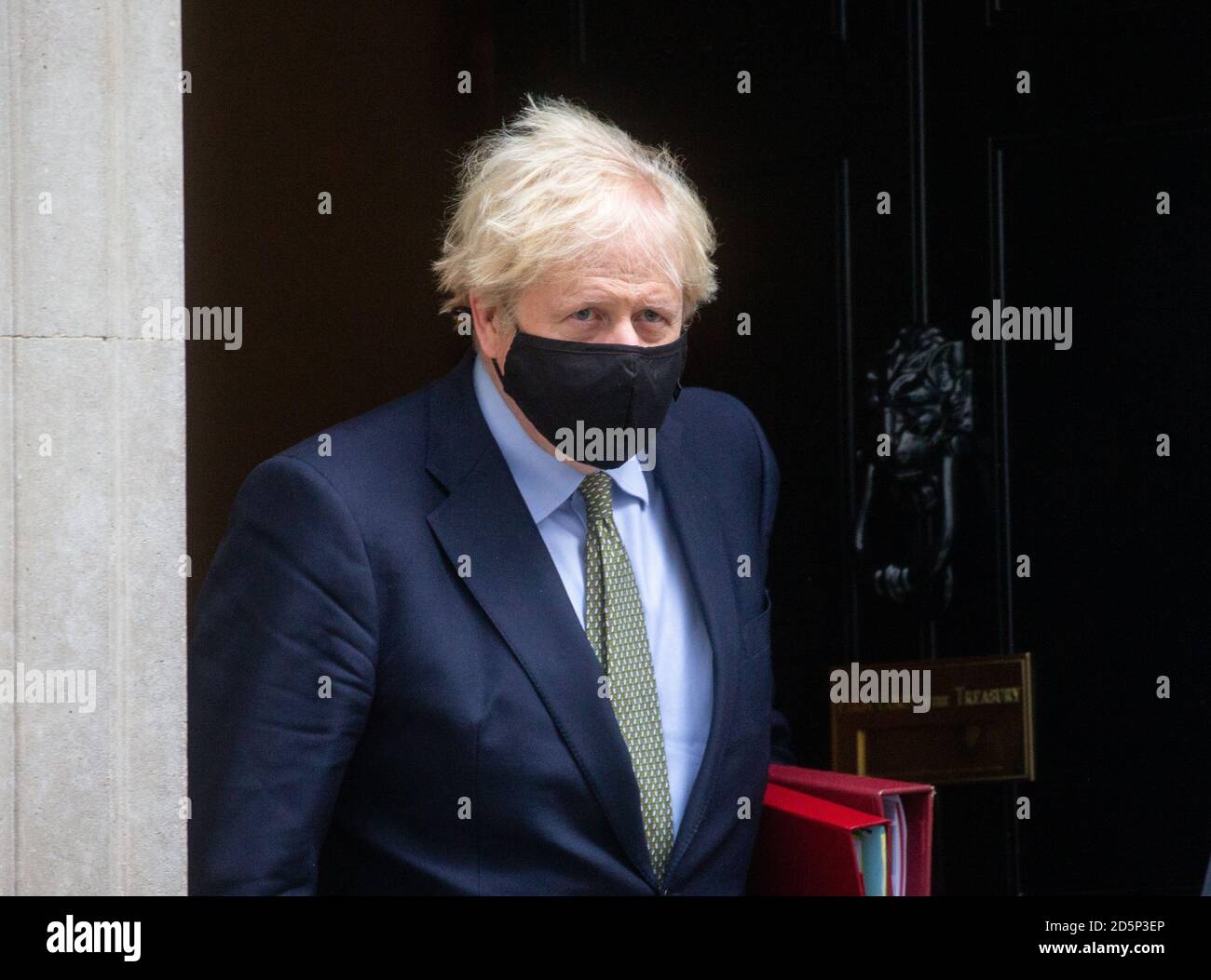 Johnson v starmer hi-res stock photography and images - Alamy