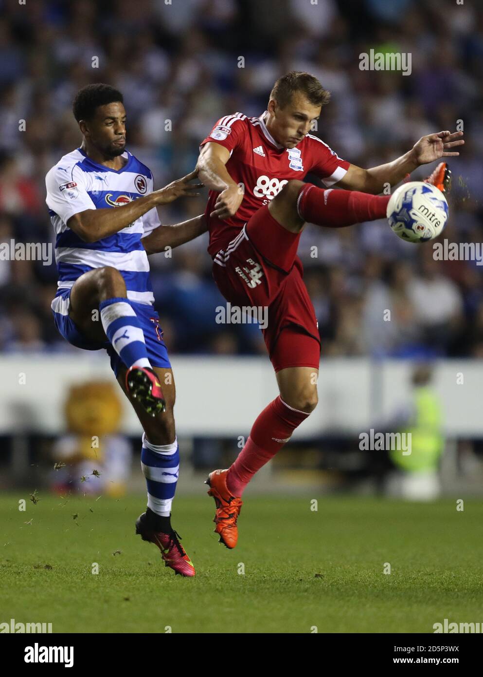 Reading's Garath McCleary and Birmingham City's Robert Tesche Stock ...