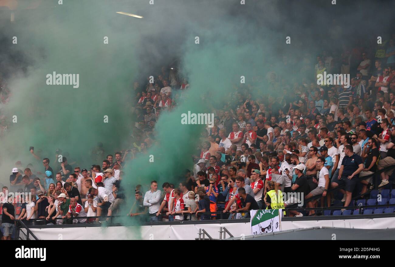 Feyenoord fans hi-res stock photography and images - Alamy