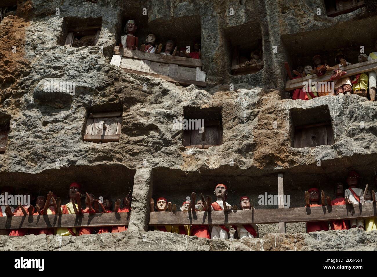 Tomb stone texture hi-res stock photography and images - Alamy