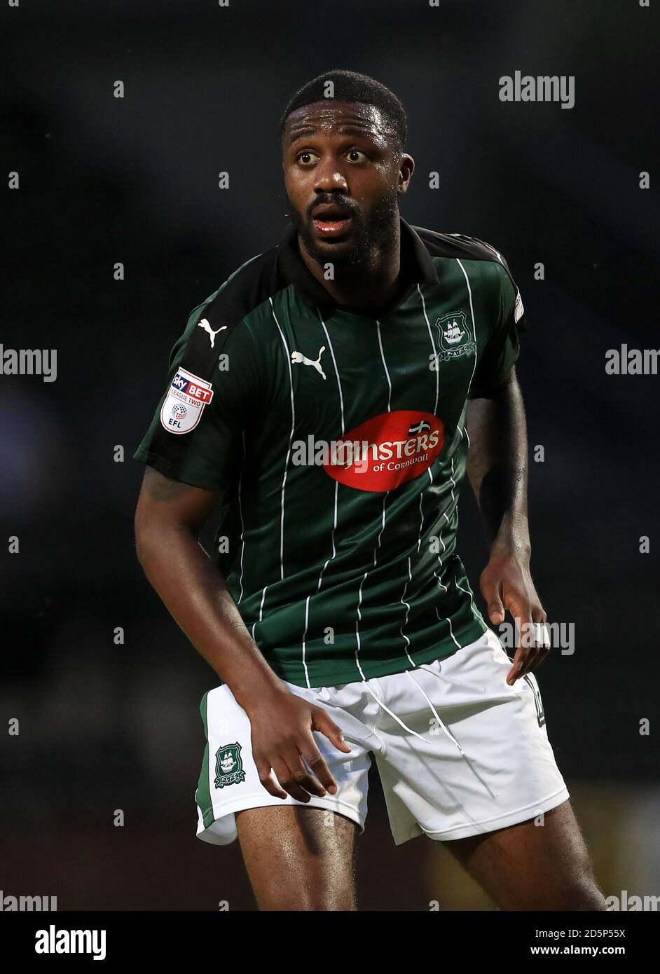 Yann songo'o hi-res stock photography and images - Alamy