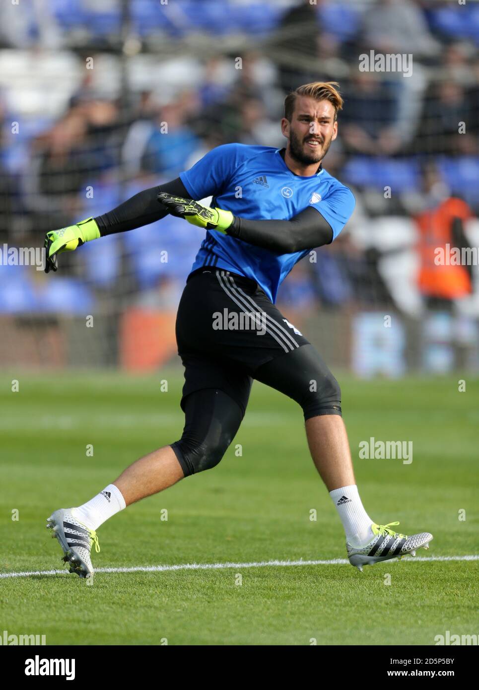 Birmingham City goalkeeper Adam Legzdins Stock Photo - Alamy