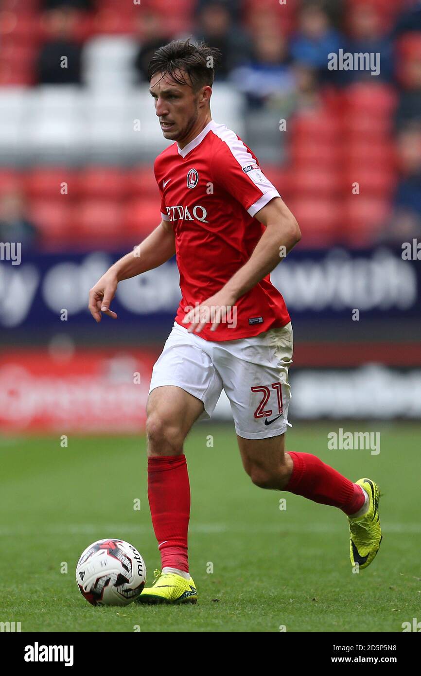 Charlton Athletic's Morgan Fox Stock Photo - Alamy
